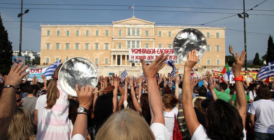 Τι ήταν τελικά οι Αγανακτισμένοι και πώς στήθηκε το κίνημα που δεν ...