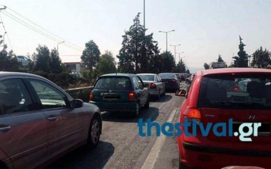 Αποκαταστάθηκε η κυκλοφορία στην Ε.Ο. Θεσσαλονίκης – Μουδανιών μετά την ...