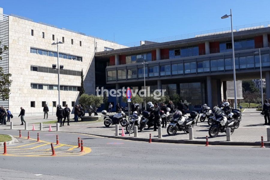 Θεσσαλονίκη: Φάρσα το τηλεφώνημα για βόμβα στο δημαρχιακό Μέγαρο