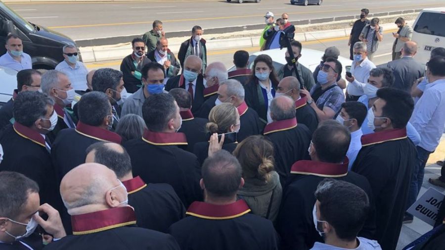 Τουρκία: Η αστυνομία εμπόδισε πορεία των δικηγόρων κατά ν/σ για τη ...