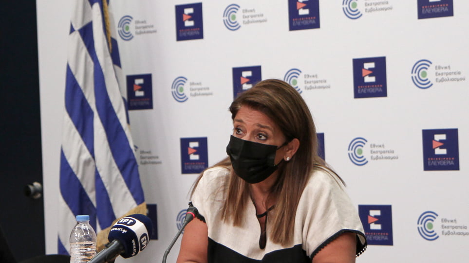 Παπαευαγγέλου: Είναι φυσικό να βλέπουμε κρούσματα σε εμβολιασμένους ...
