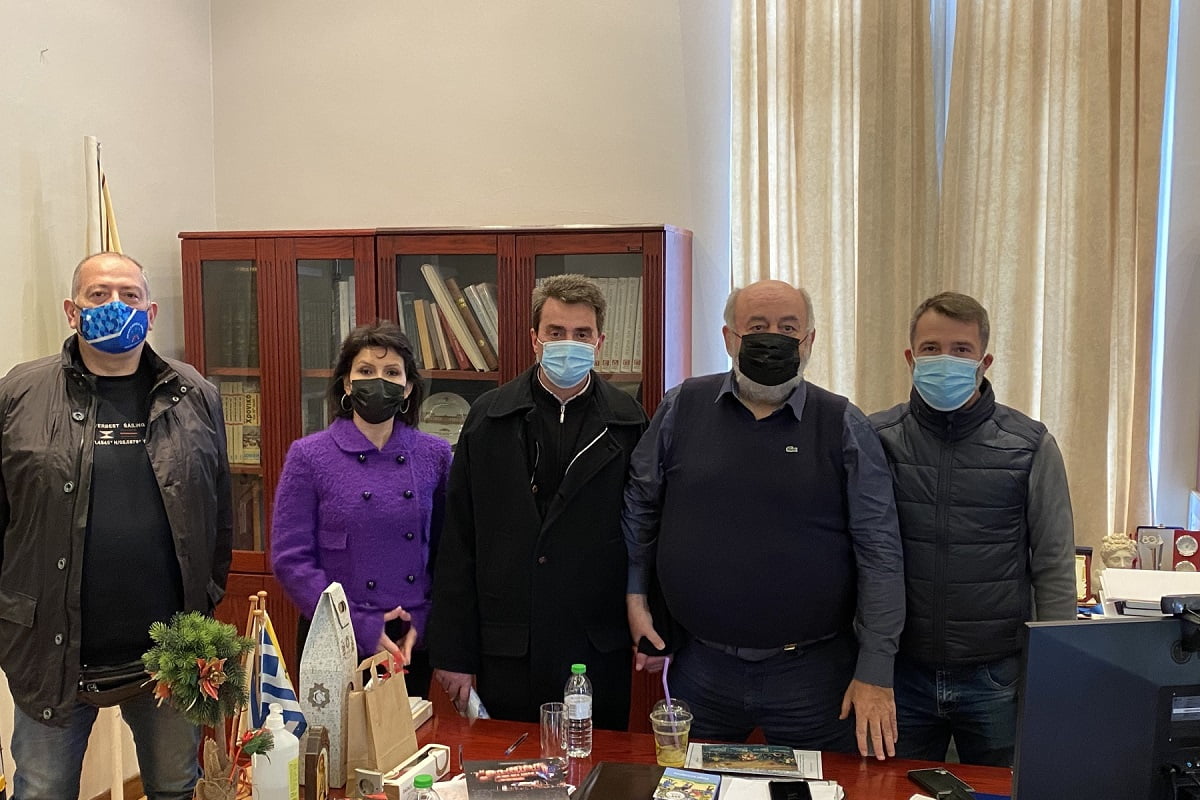 Συνάντηση της νέας διοίκησης της ΟΕΕΘ με τον πρόεδρο του ΕΕΘ