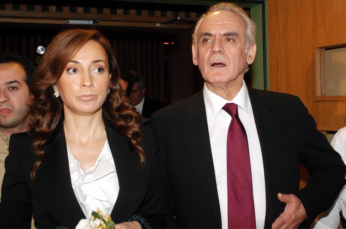 Άκης Τσοχατζόπουλος: Αυτή είναι η πρώτη διαθήκη του - Σε ποιον περνά το ...