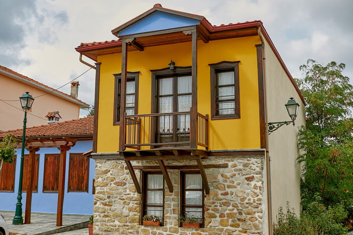 Χαλκιδική: Η Αρναία στα τρία ωραιότερα χωριά της Ελλάδας