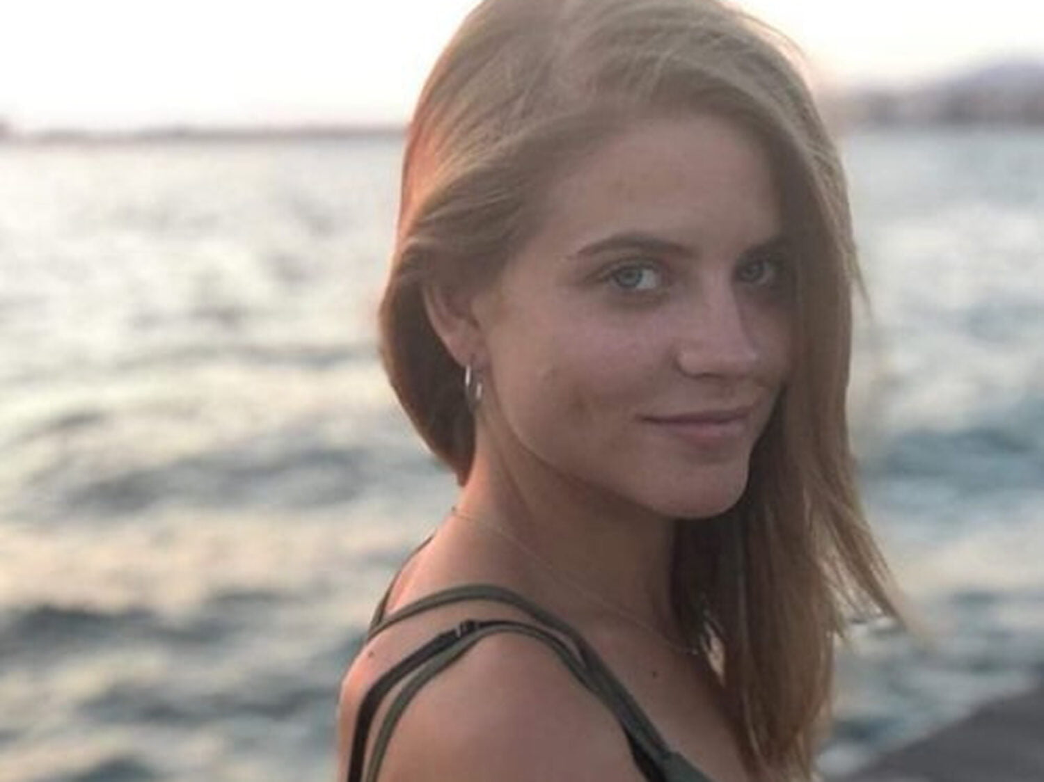 Άγριες Μέλισσες – Δανάη Μιχαλάκη: Το πρώτο γύρισμα, οι σκηνές της ...