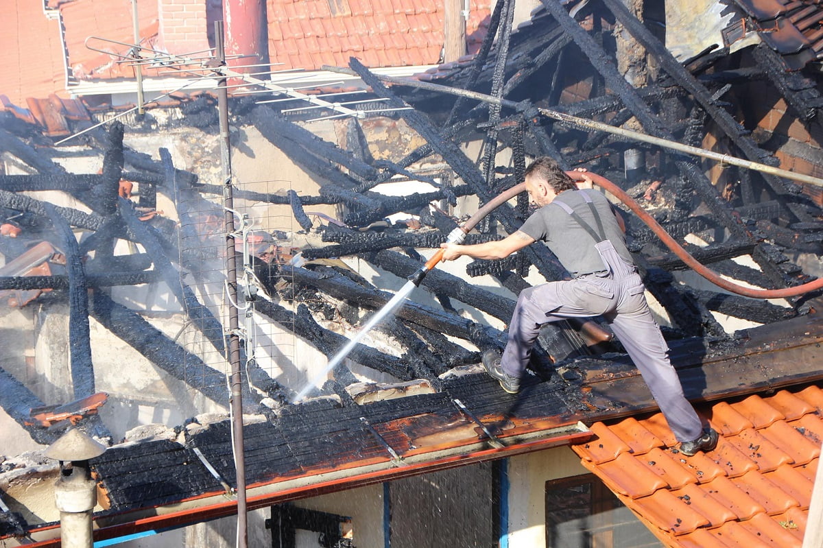Χαλκιδική: Έρανος για τα σπίτια που καταστράφηκαν από την πυρκαγιά στην ...