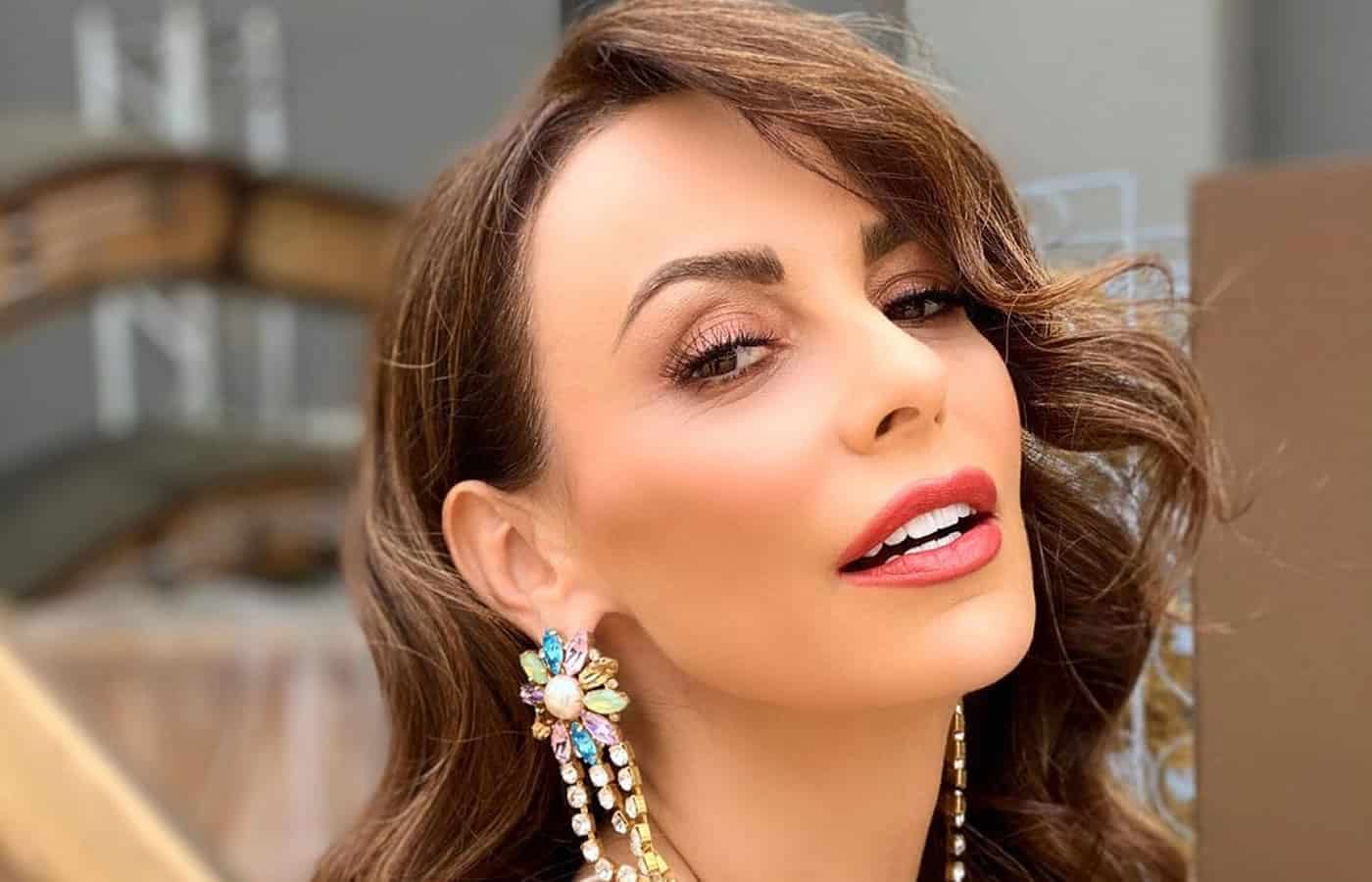 Συγκινημένη η Μπέττυ Μαγγίρα: Χρωστάω πολλά στη Ματθίλδη (video) – Thestival