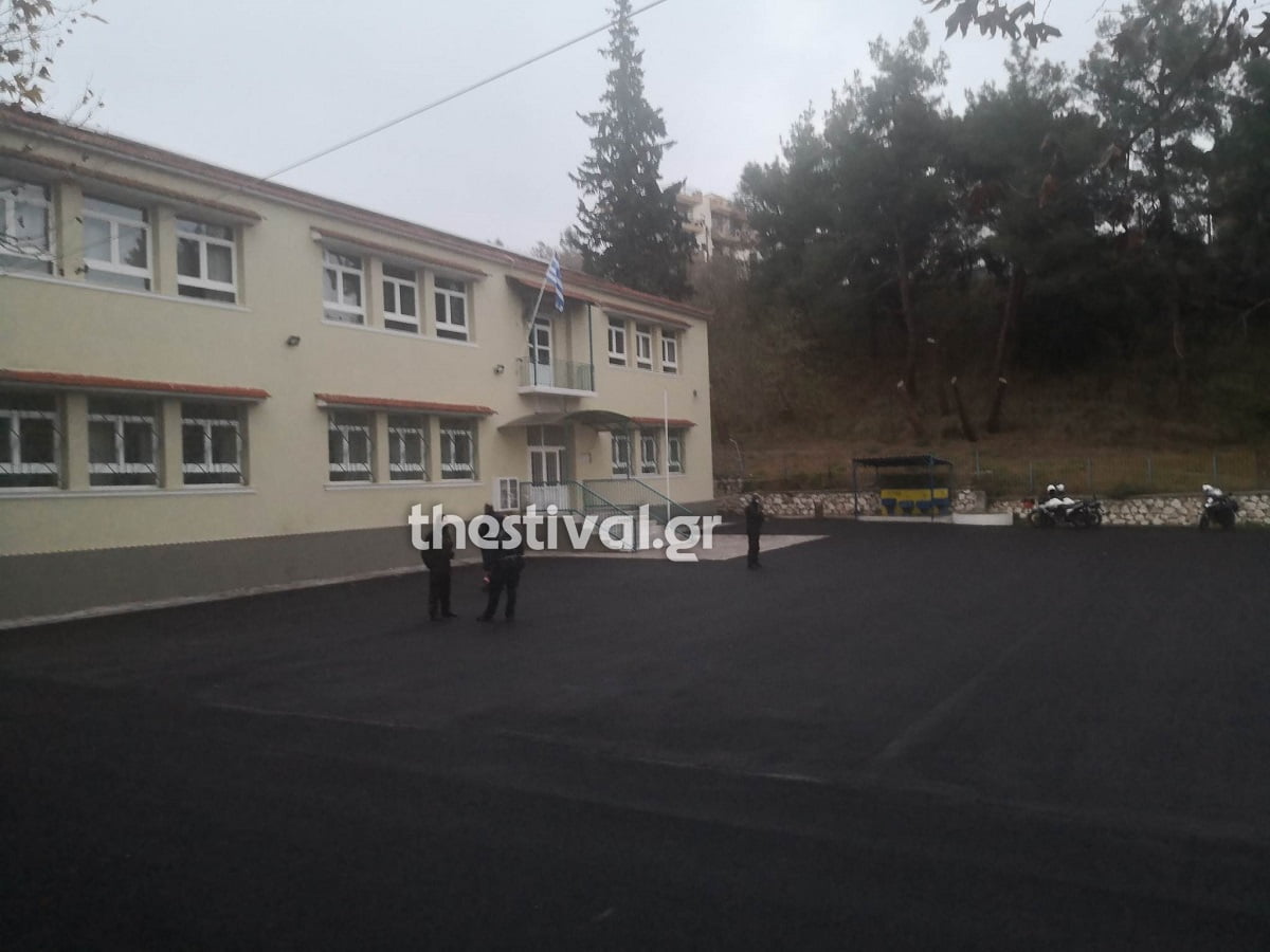 Σέρρες: "Δεν άφησα να μπουν στο δικό μας" λέει ο διευθυντής του 12ου ...