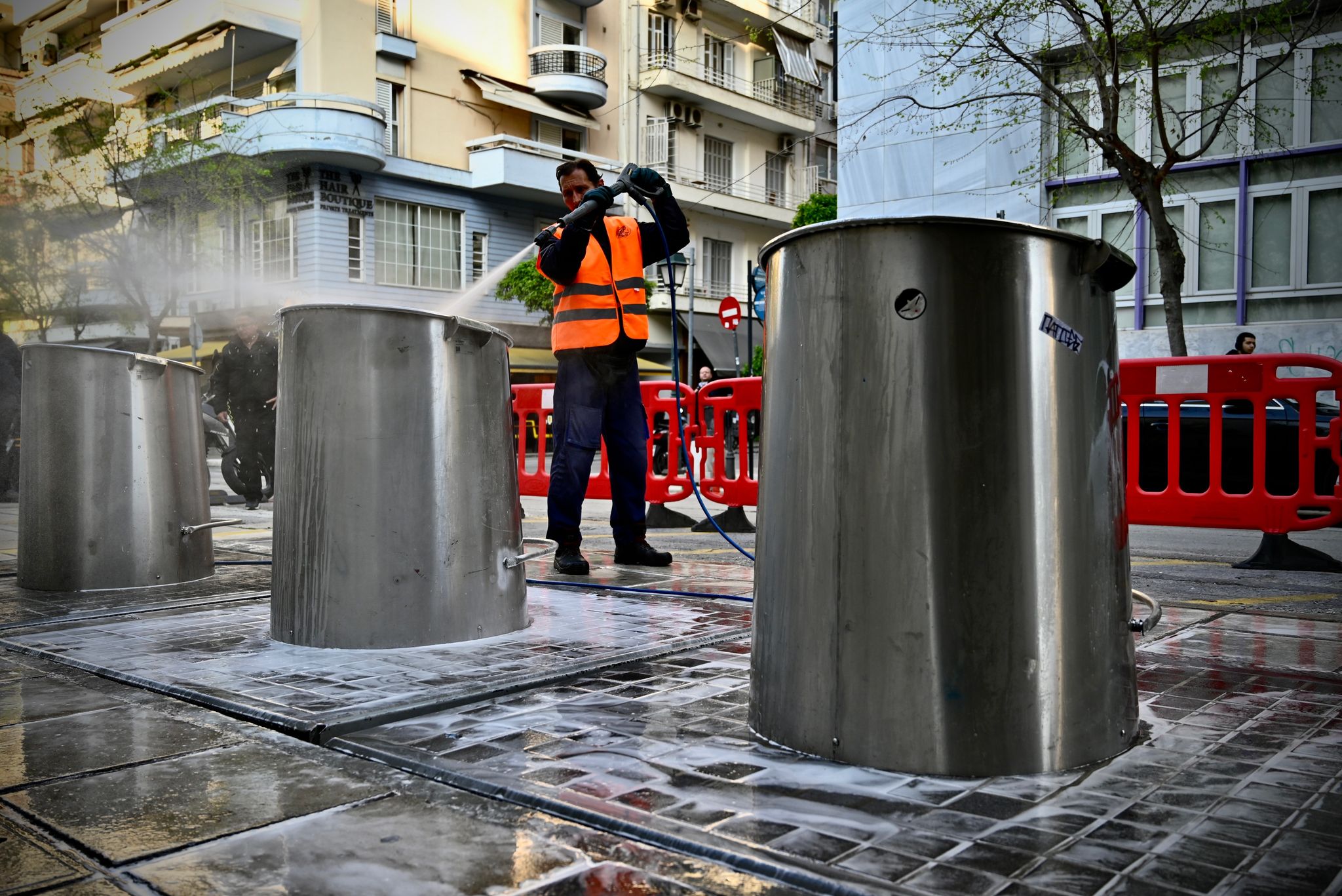 Δήμος Θεσσαλονίκης: Έκτακτα μέτρα για τα σκουπίδια που "πνίγουν" την ...