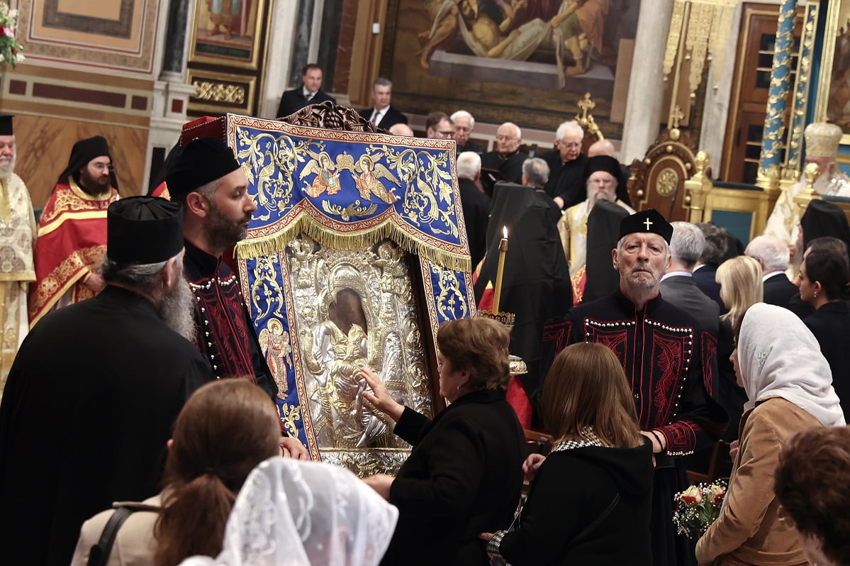 Στο Πρωτάτο του Αγίου Όρους επιστρέφει η εικόνα της Παναγίας "Άξιον Εστί"