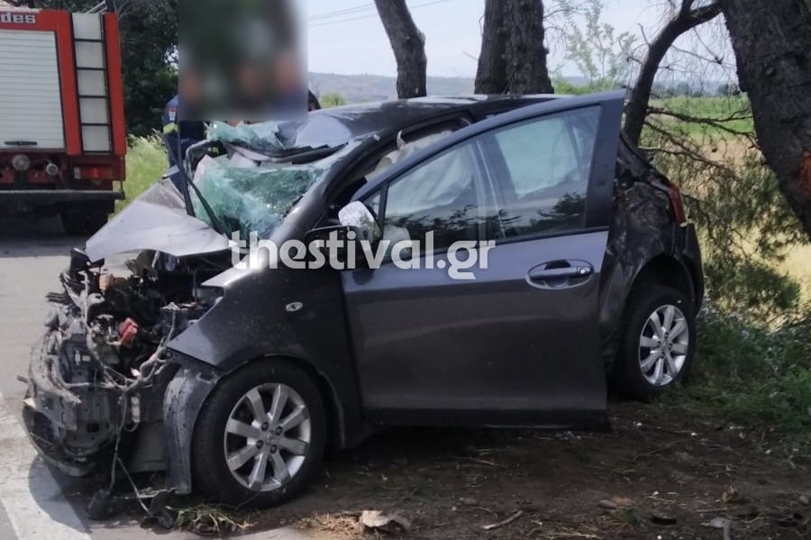 Θεσσαλονίκη: Σοβαρό τροχαίο στον δρόμο προς Χαλκιδική - Στο νοσοκομείο ...