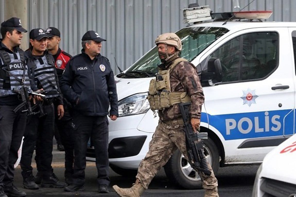 Τουρκία: Αεροπορικά πλήγματα στο βόρειο Ιράκ μετά την ανάληψη της ...