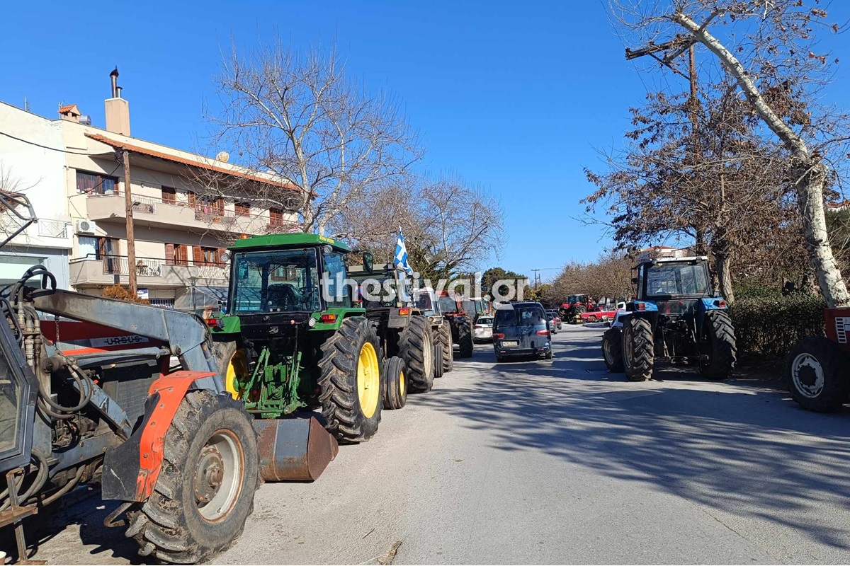 Θεσσαλονίκη: Ζεσταίνουν τα τρακτέρ τους αγρότες στην Επανομή - Πορεία ...
