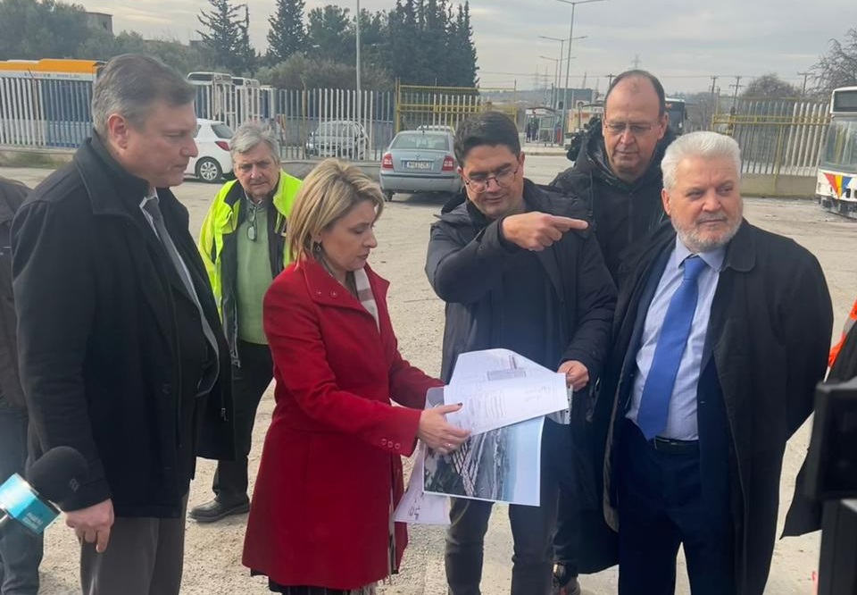 Θεσσαλονίκη: 55 φορτιστές για τα 110 ηλεκτρικά λεωφορεία στο ...