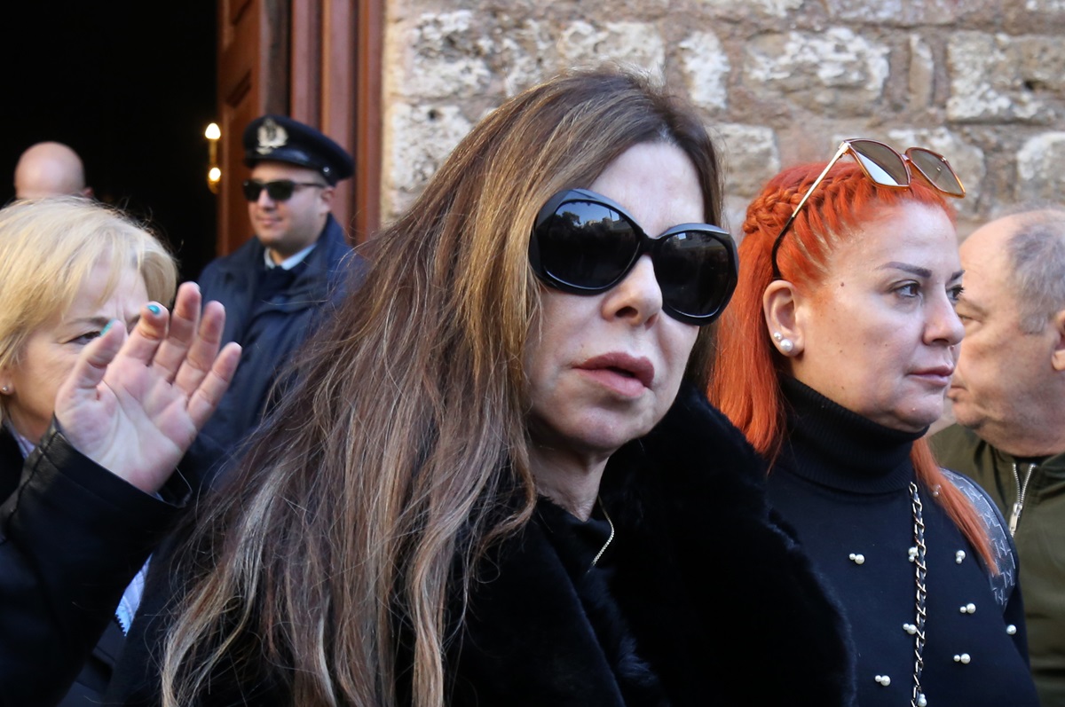 Βαρύ πένθος για την Άντζελα Δημητρίου – Έφυγε από τη ζωή η μητέρα της ...