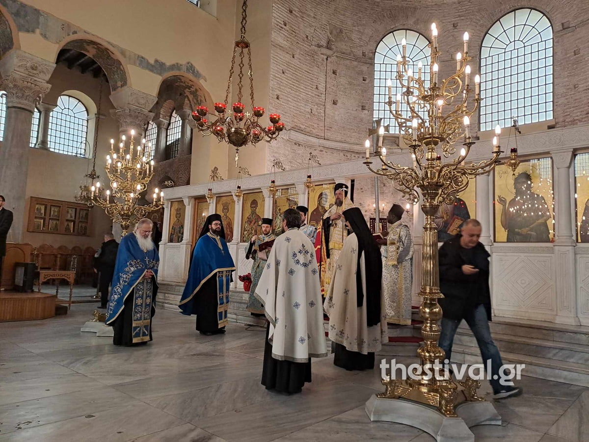 Θεσσαλονίκη: Με λαμπρότητα η δοξολογία στον Ι.Ν. Παναγίας Αχειροποιήτου ...