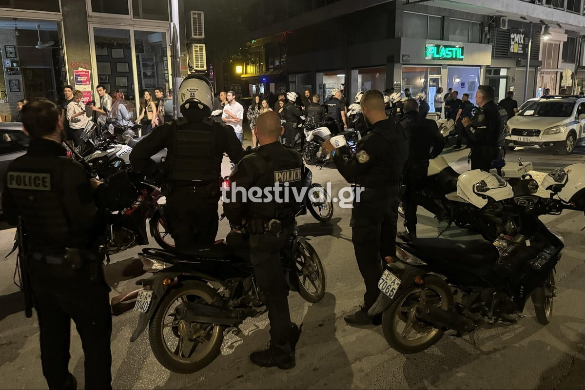 Θεσσαλονίκη: Άγριος ξυλοδαρμός υπαλλήλου καταστήματος από πέντε άτομα (video)