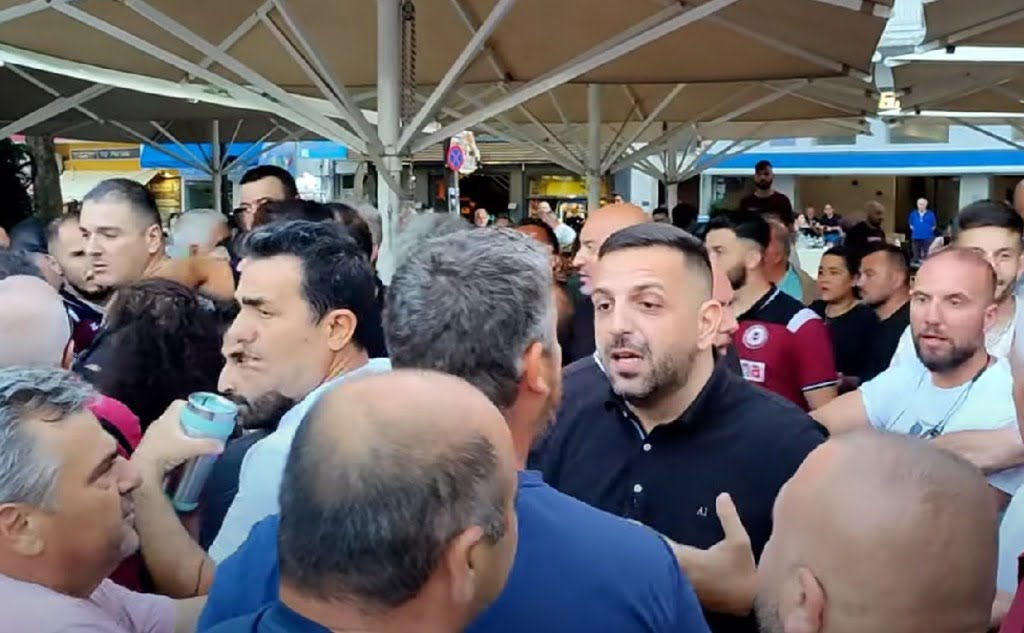 Θάνος Κιούσης: Ζω για τη στιγμή που τα παιδιά μου θα μου πούνε ότι ντρέπονται που πηγαίνω έτσι ...