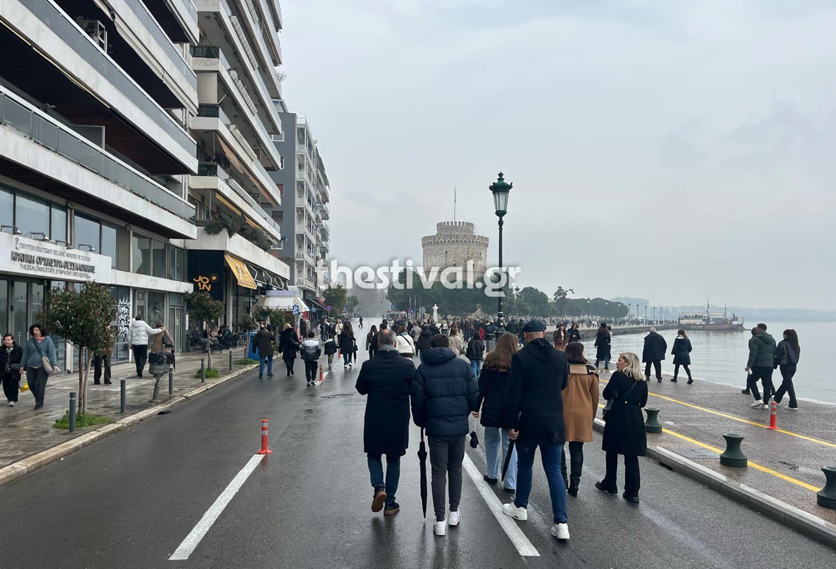 Θεσσαλονίκη: Σε εξέλιξη η πεζοδρόμηση της Λεωφόρου Νίκης - Κλειστή για ...