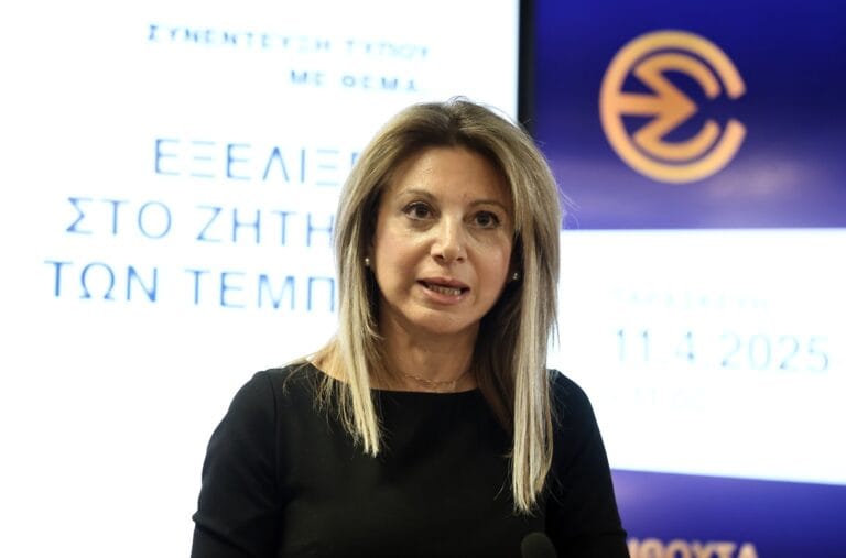 Μαρία Καρυστιανού: Δεξιά και Αριστερά είναι χαρακτηρισμοί από το ...